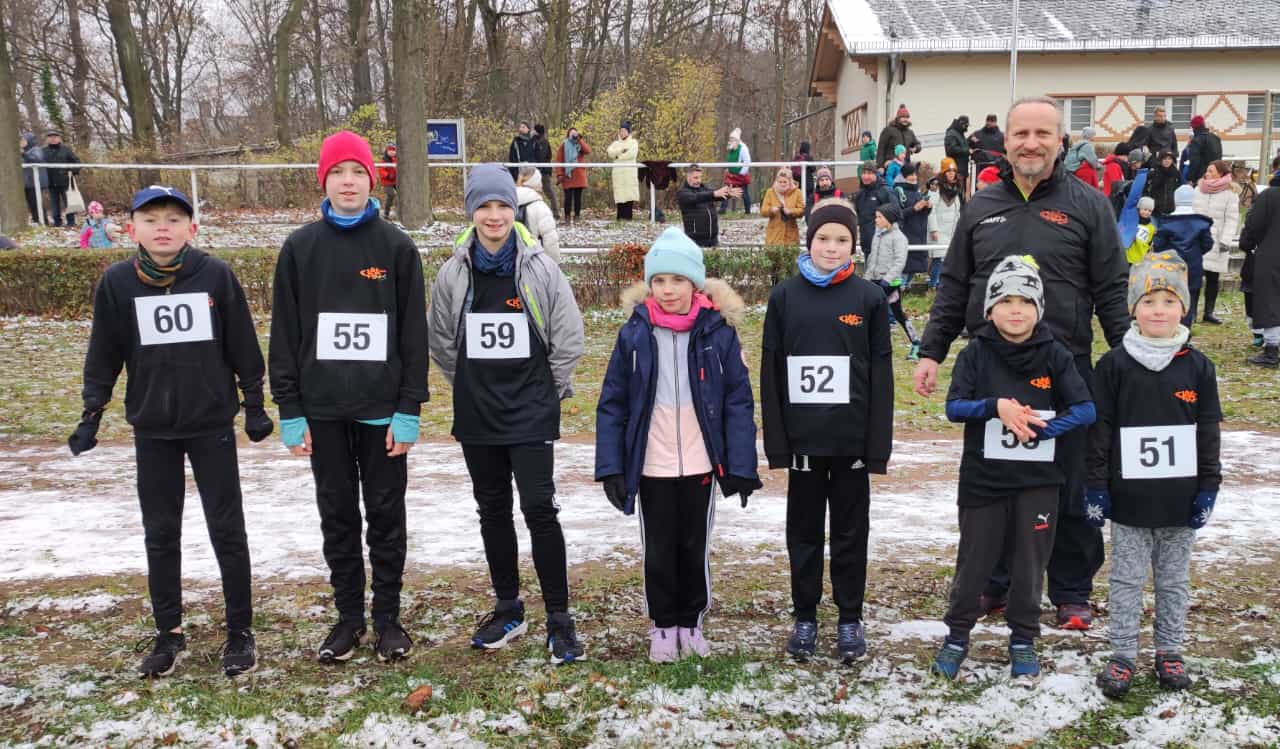 Wintercross in Berlin-Weißensee – Kinder-, Jugend- und Seniorensport ...